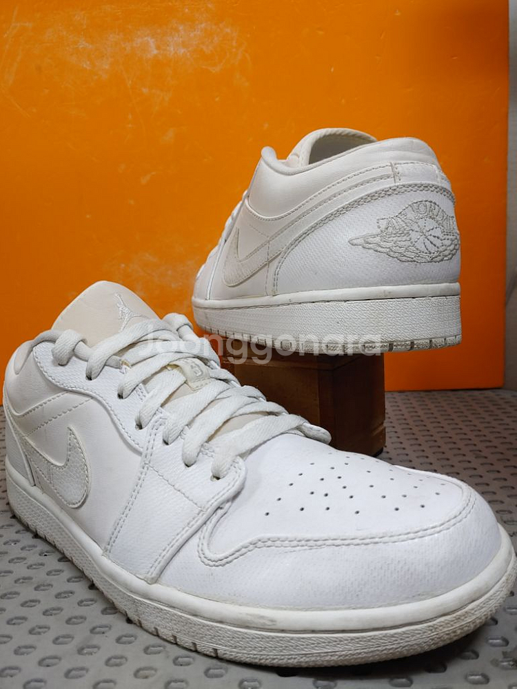 나이키 에어조던1 로우(US9표기270추천265) | 런닝화/워킹화 | 중고나라