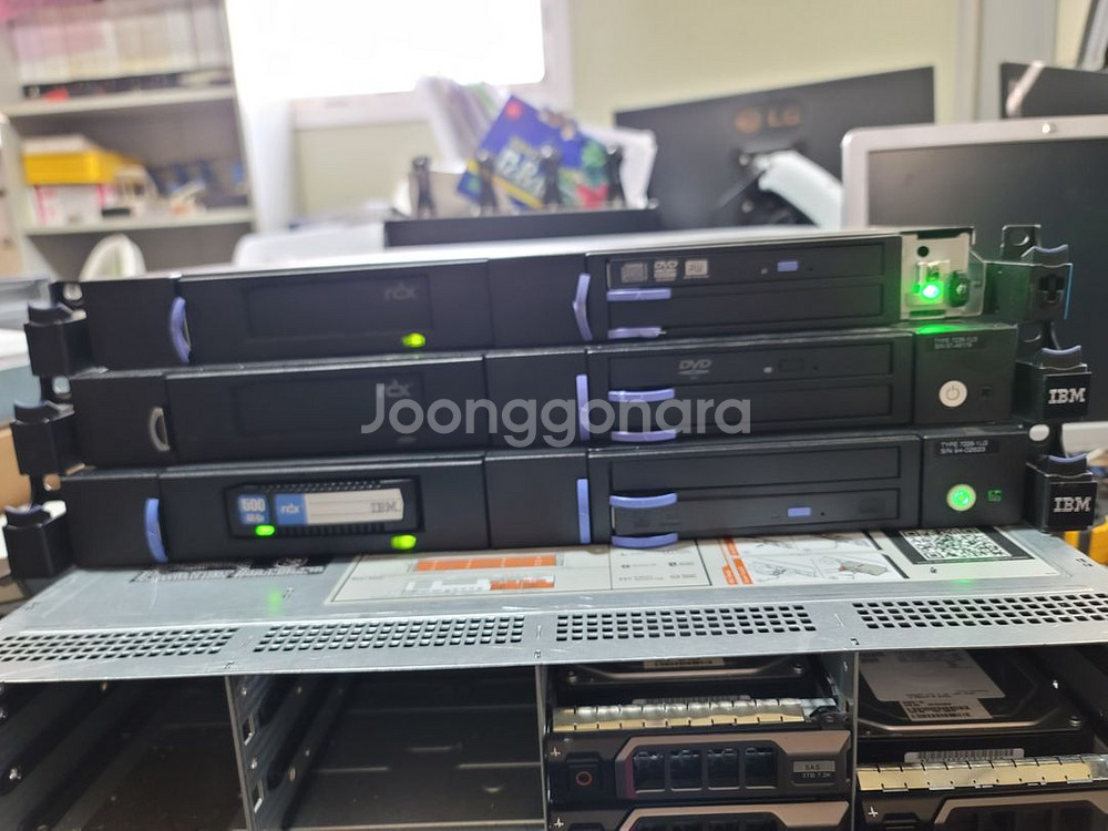 IBM 7226 1U3 멀티이디어 스토리지 인클로저 P | 기타 주변기기 | 중고나라