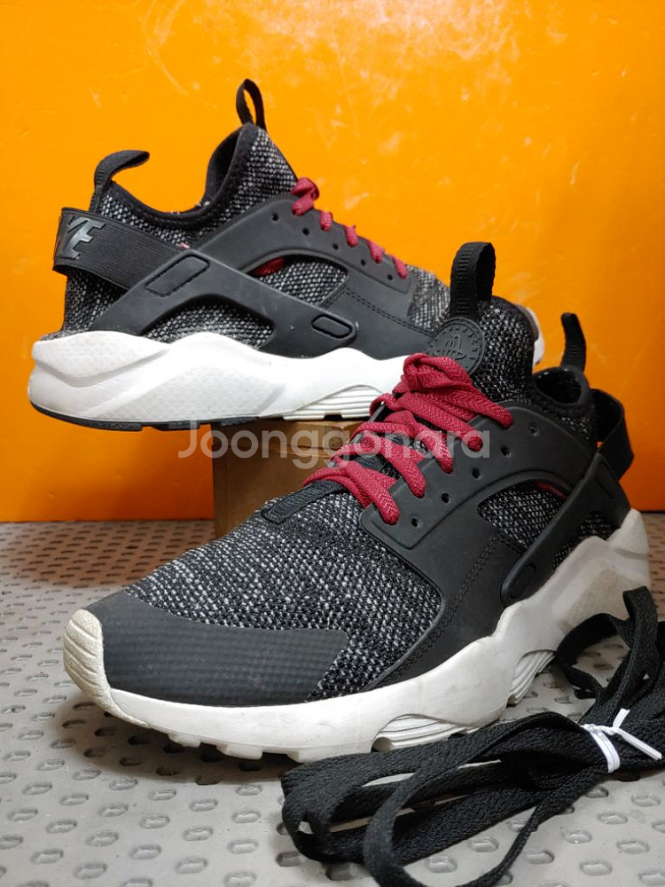 나이키 에어 허라취 울트라(US8표기260추천255) | 중고나라 카페에서 운영하는 공식 사이트