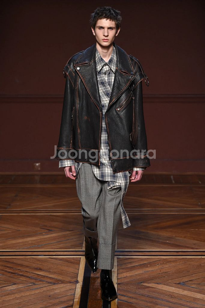 우영미 18fw 깅엄셔츠 브라운 48 | 남성의류 | 중고나라