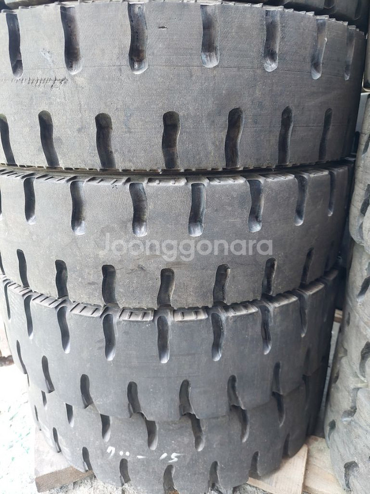 지게차 중고 통타이어 700-15 팝니다 | 휠/타이어 | 중고나라