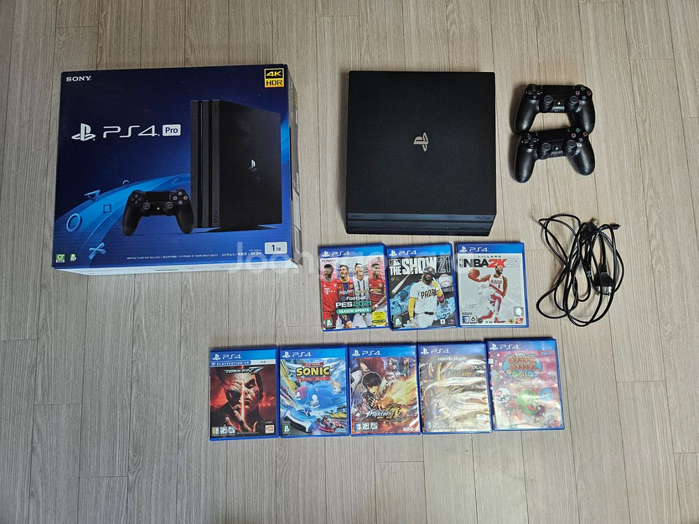 PS4 프로(플레이스테이션 4) 1T 판매합니다 | 플레이스테이션 | 중고나라