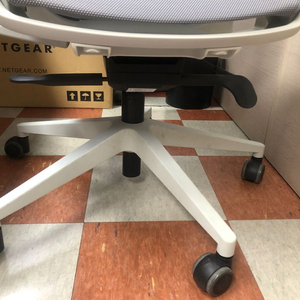 듀오백q1w의자 중고거래 | 중고나라