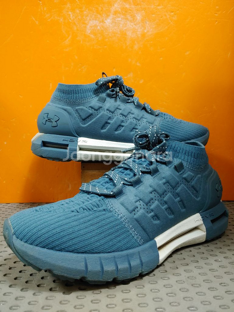 언더아머 호버 팬텀(US8.5표기265추천260) | 런닝화/워킹화 | 중고나라