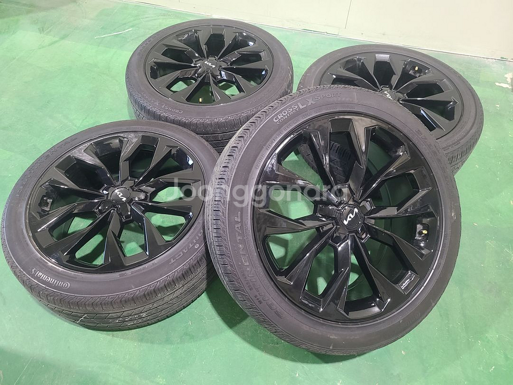 쏘렌토 MQ4 20인치 2554520 휠타이어 팝니다 | 휠/타이어 | 중고나라