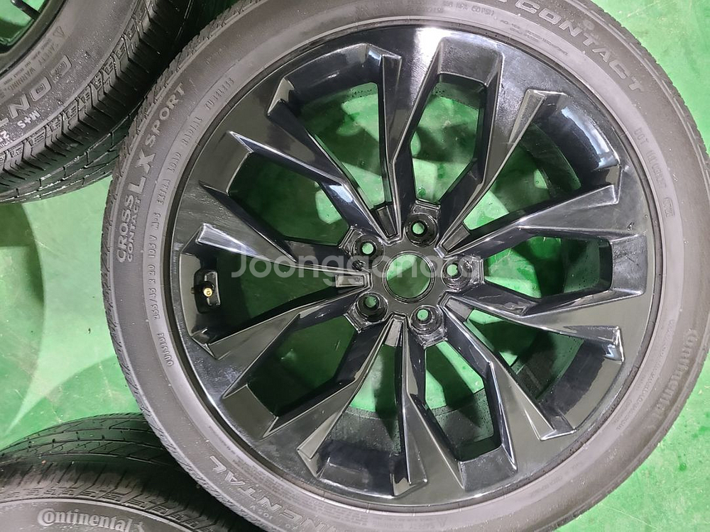 쏘렌토 MQ4 20인치 2554520 휠타이어 팝니다 | 휠/타이어 | 중고나라