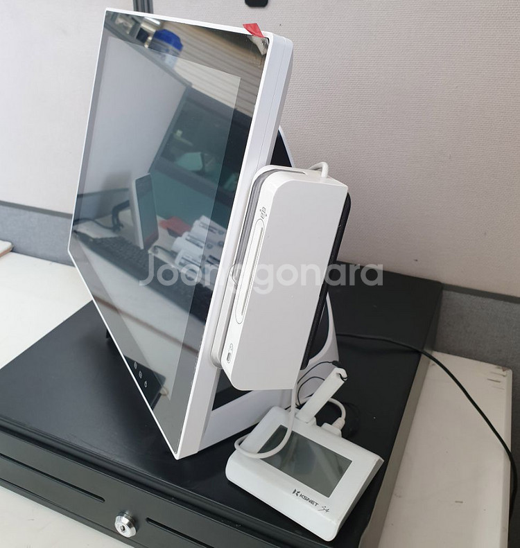 P2C아임유G250 신품같은 중고포스기 메모리4G | 모니터 | 중고나라