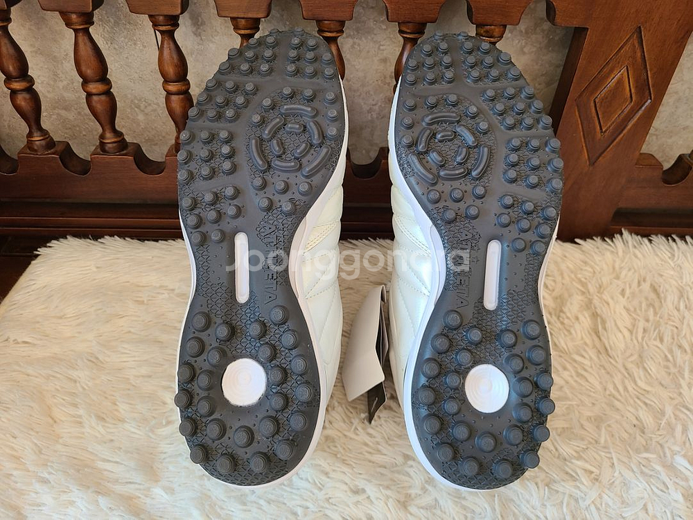 (미사용 새상품) 아슬레타 풋살화 A005 TF 255 | 축구의류/축구화 | 중고나라