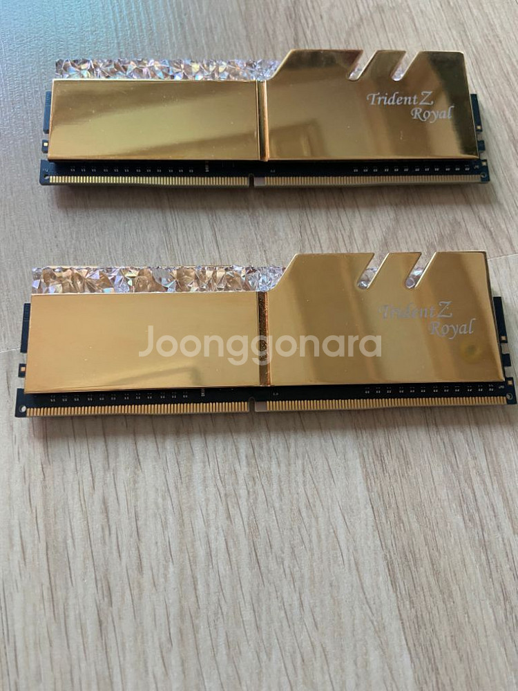 지스킬 DDR4 3200 CL14 로얄골드 8g*2 | RAM/VGA/SOUND | 중고나라