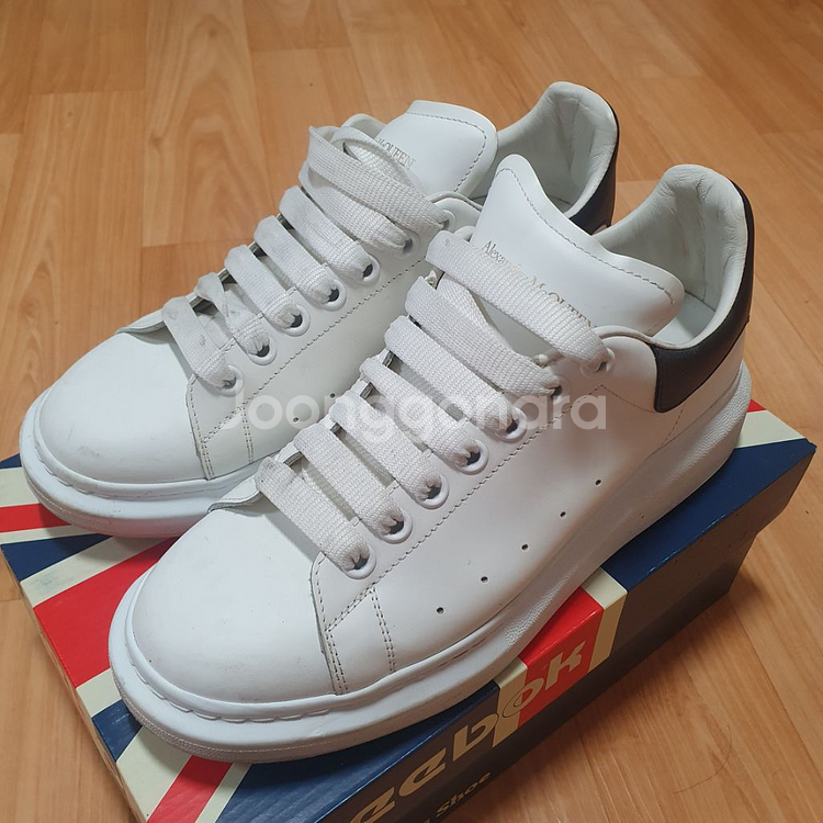 알렉산더 맥퀸 오버솔 (EU41.5, 270~275) | 운동화/스니커즈 | 중고나라