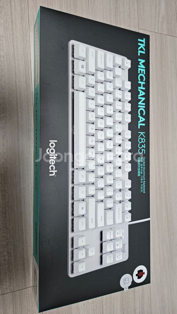 (미개봉) 로지텍코리아 K835 화이트 알루미늄 적축 | 키보드/마우스/스피커 | 중고나라
