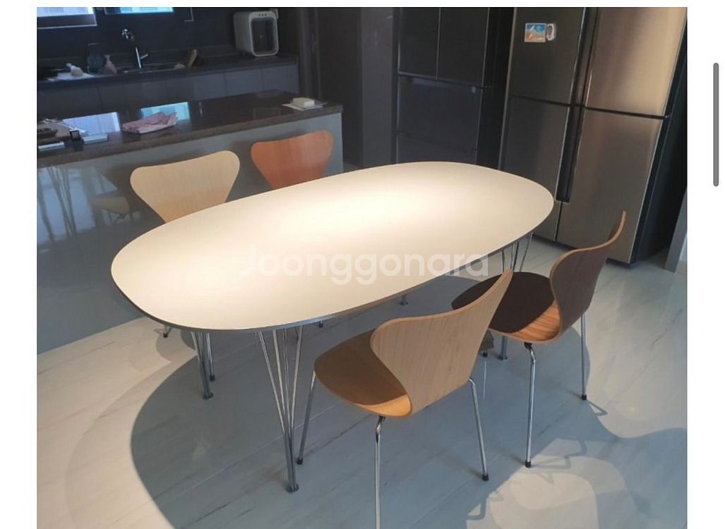 프리츠한센 B616 | 식탁/식탁의자 | 중고나라