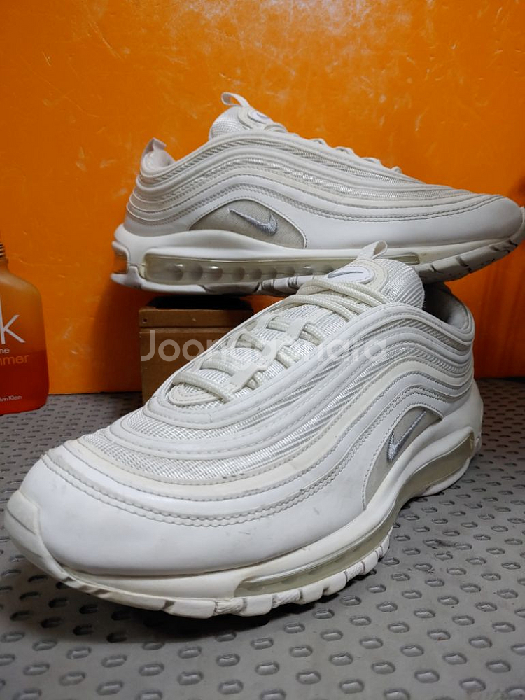 나이키 에어맥스97(US8.5표기265추천260) | 런닝화/워킹화 | 중고나라