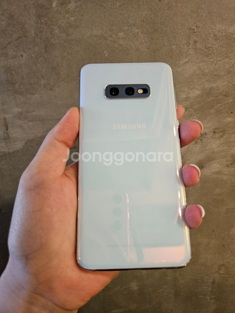 갤럭시S10e 특새폰급SSS 화이트 대구s10e | 삼성 | 중고나라