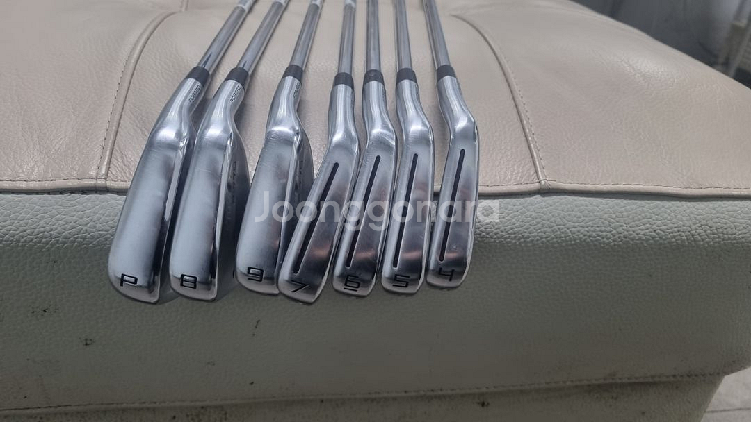 테일러메이드 2021 p770 4~P 7아이언 팝니다 | 아이언 | 중고나라