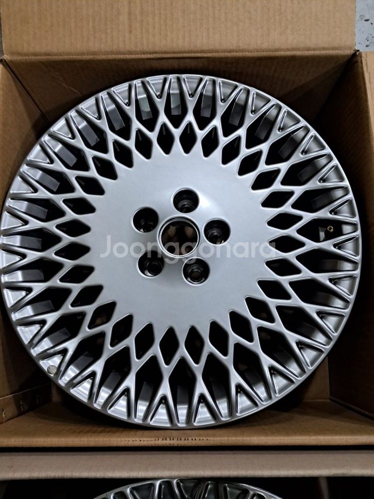 제네시스 올뉴g80 rg3 19인치순정휠 | 휠/타이어 | 중고나라