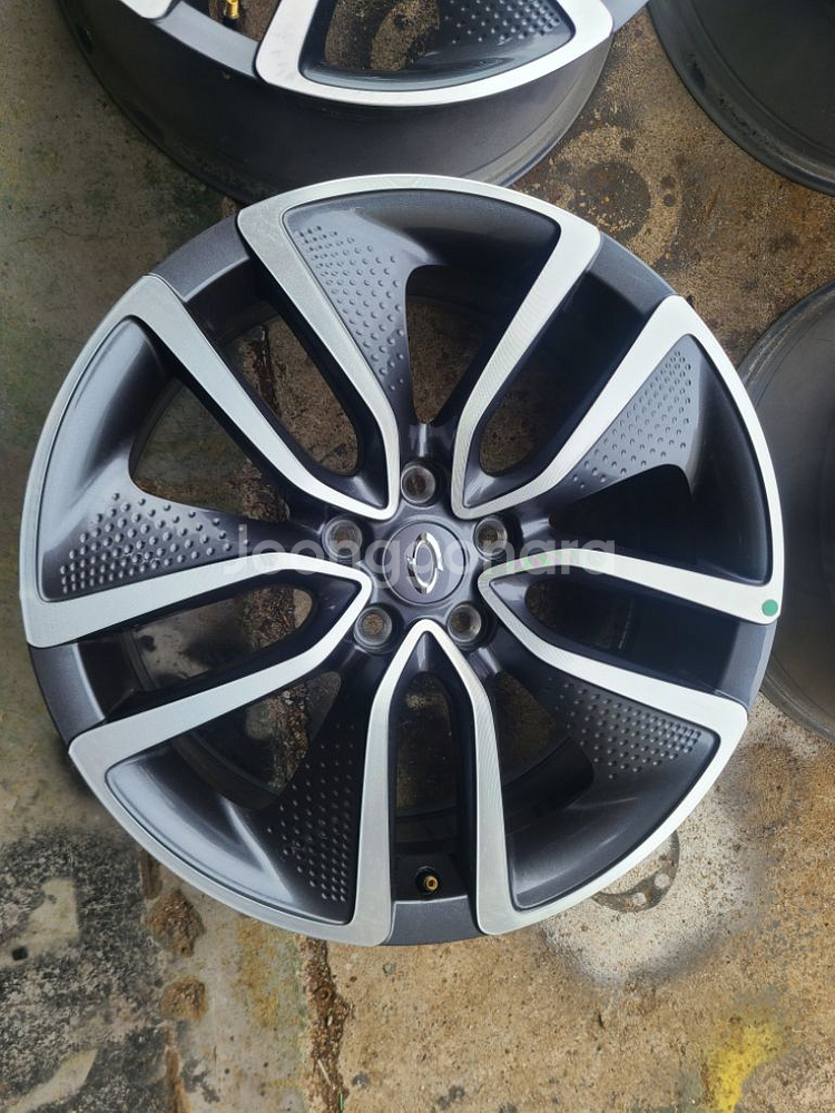 sm6 19인치 휠 팜 대품X | 휠/타이어 | 중고나라