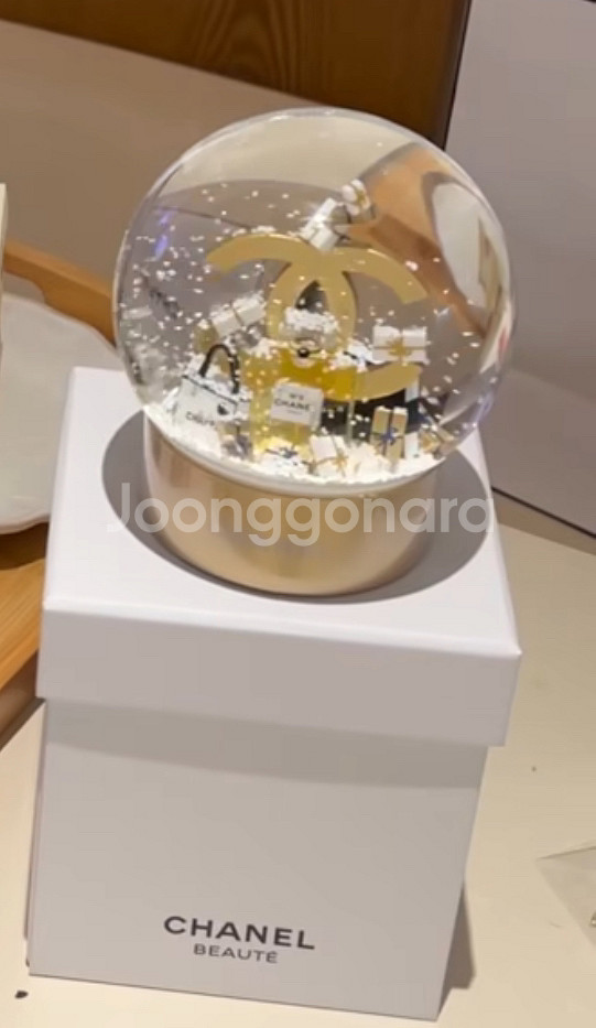 23 샤넬 스노우볼 중고나라 카페에서 운영하는 공식 사이트