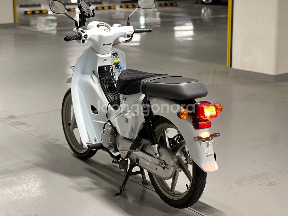 혼다 슈퍼커브 110cc 2023년 신차급 판매 | 125cc 이하 | 중고나라