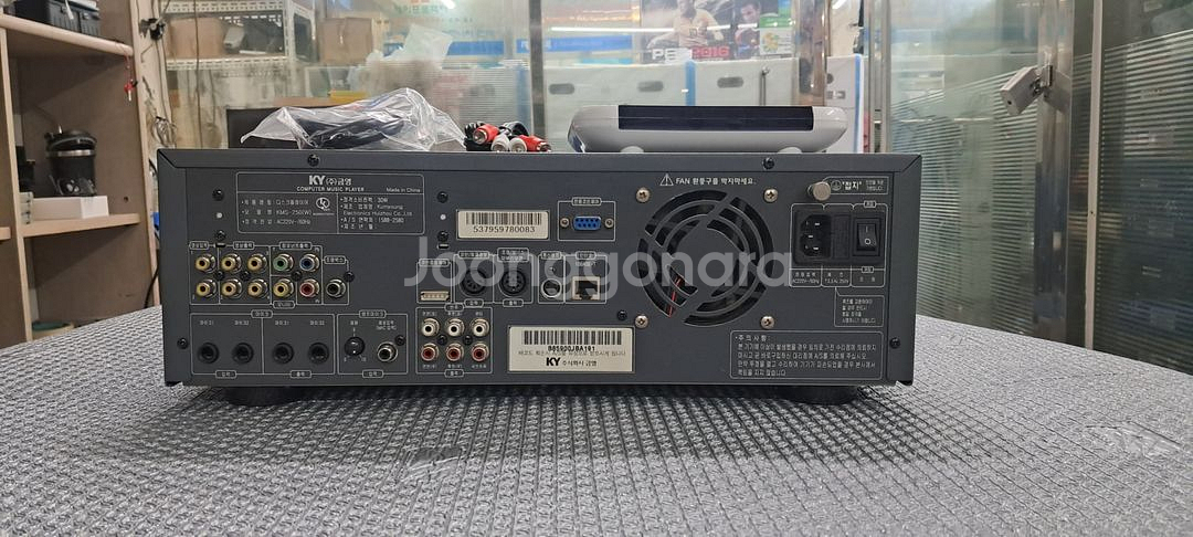 금영 KMS-250 노래방 기기 반주기 신곡 2024 | LP/턴테이블 | 중고나라