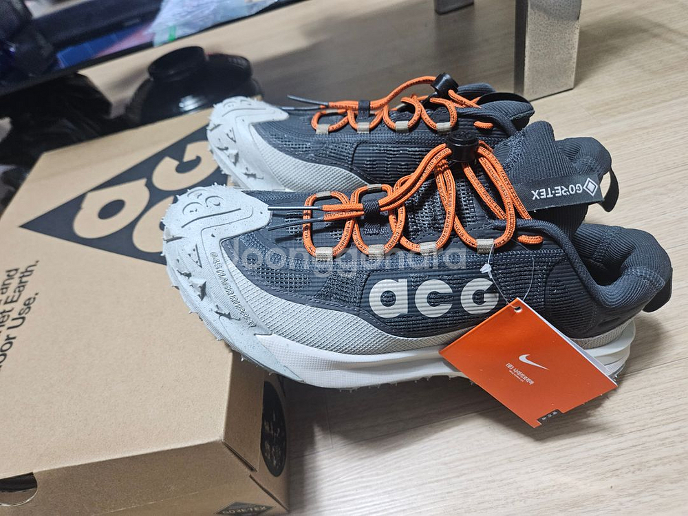 나이키 ACG 마운틴 플라이 그로우 고어텍스 265 | 중고나라 카페에서 운영하는 공식 사이트
