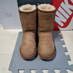 ugg 어그 225 중고거래 | 중고나라 카페에서 운영하는 공식 사이트