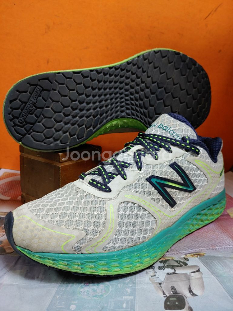 뉴발란스 프레쉬폼980( US9표기270추천사이즈265 | 중고나라 카페에서 운영하는 공식 사이트