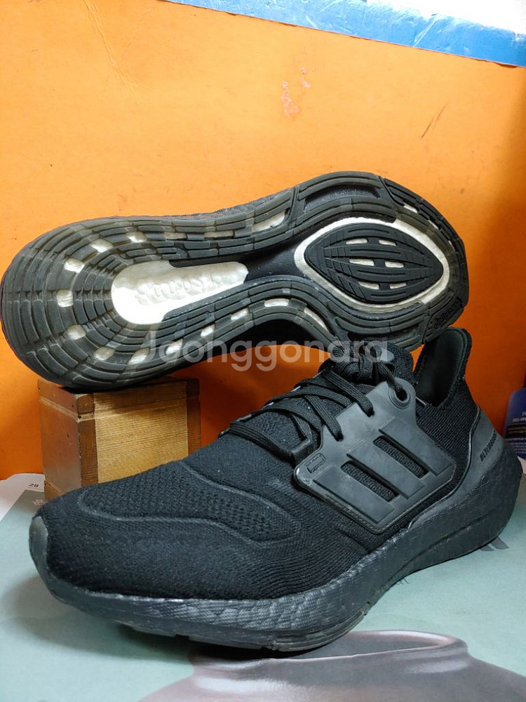 아디다스 울트라부스트22(US9.5추천270) | 중고나라 카페에서 운영하는 공식 사이트