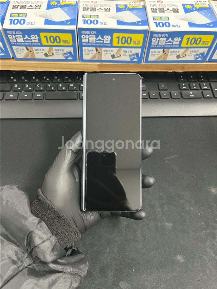 갤럭시Z폴드4 256G 그린 자급제 SSS급 | 중고나라 카페에서 운영하는 공식 사이트