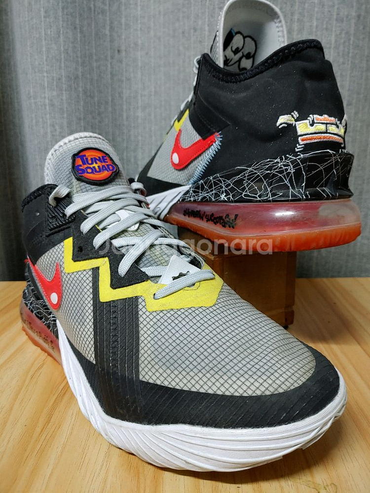 나이키 르브론18실베스트X스페이스잼(표기270추천265 | 중고나라 카페에서 운영하는 공식 사이트