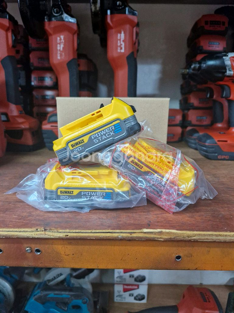 디월트배터리20V1.7AH 파워스텍DCBP034 미사용 | 중고나라 - 안심되는 중고거래