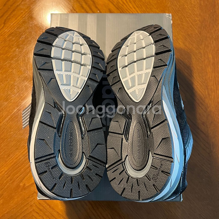 뉴발란스 990 V5 블랙 270 사이즈 M990BK5 | 중고나라 - 안심되는 중고거래