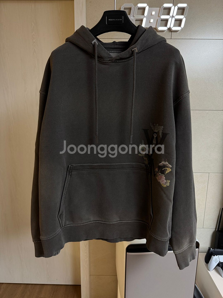 [새제품] 우영미 25fw 로고 다잉 후드 48 | 중고나라 - 안심되는 중고거래