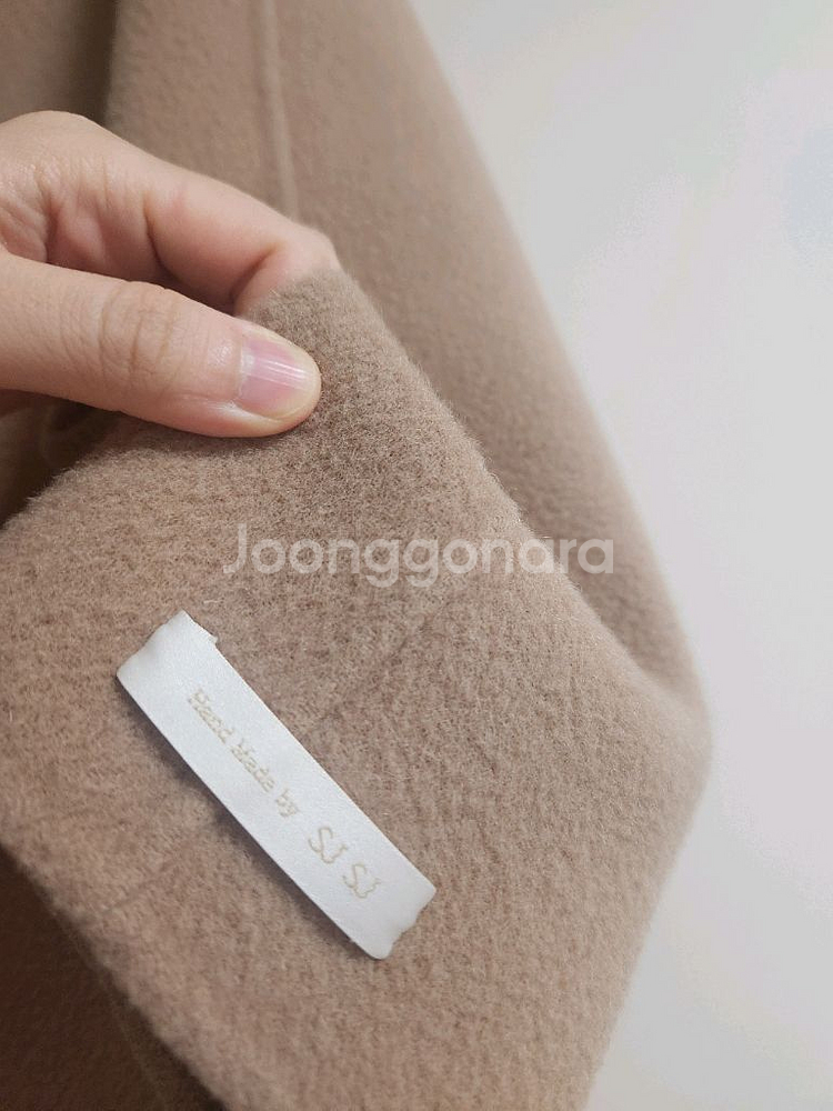 SJSJ 베이지색상 고급스러운코트(택포) | 중고나라 - 안심되는 중고거래