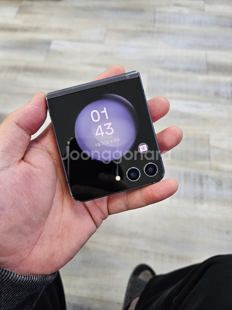 실사진 삼성 갤럭시Z플립5 판매 중고폰 F731 | 중고나라 - 안심되는 중고거래