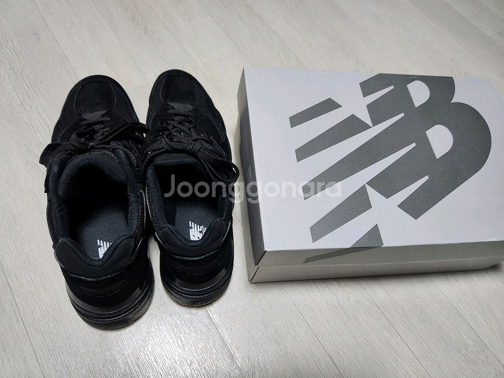 뉴발란스 992 트리플블랙 992tb 295 | 중고나라 - 안심되는 중고거래