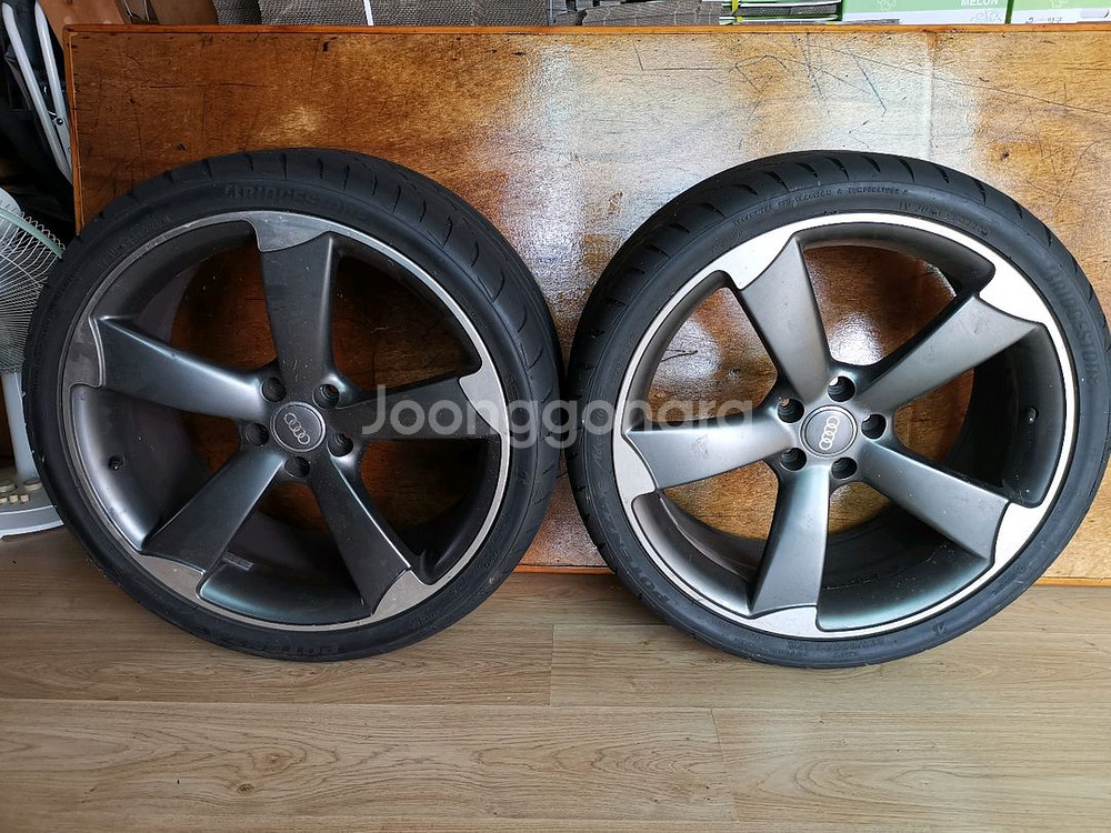 아우디 rs5 20인치 스타일 휠타이어 세트 | 중고나라 - 안심되는 중고거래