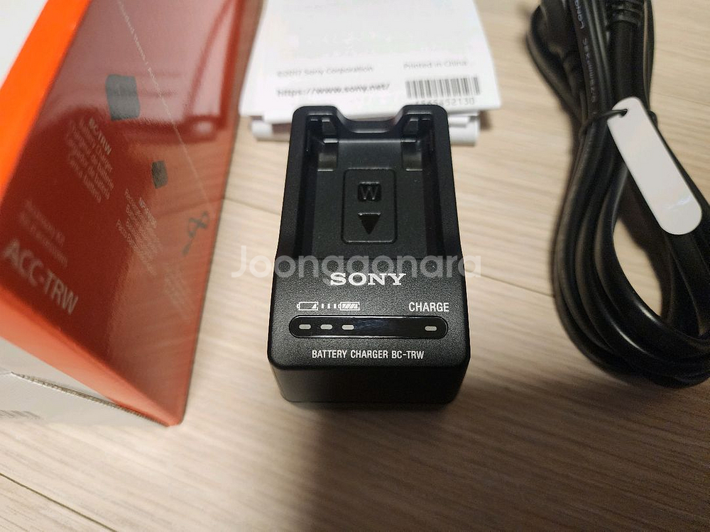 소니 FZ100 FW50 배터리 ,acc-trw 충전기,캐논 LP-E6 배터리 , PD-E1 어댑터 | 중고나라 - 안심되는 중고거래