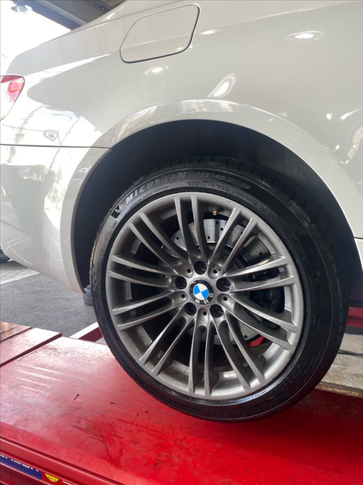 18인치 e92 M3 휠타이어 (BMW Style 219M 휠 + 미쉐린 PS5, 255-40-18) | 중고나라 - 안심되는 중고거래