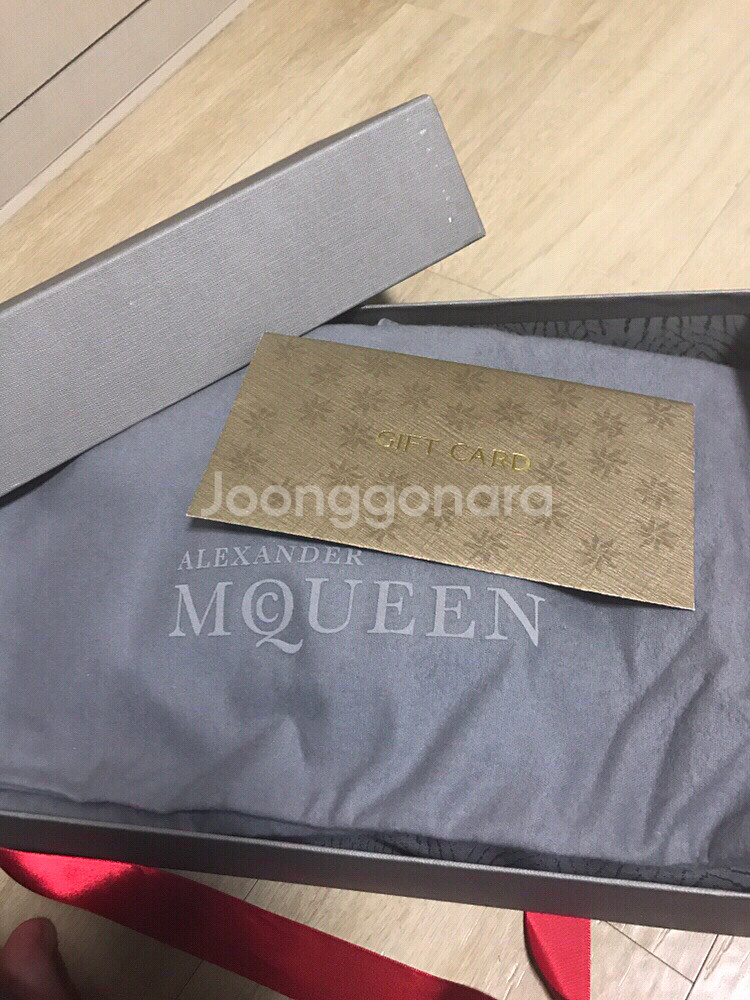 알렉산더맥퀸 정품 오버솔 39.5size급처 | 중고나라 카페에서 운영하는 공식 사이트